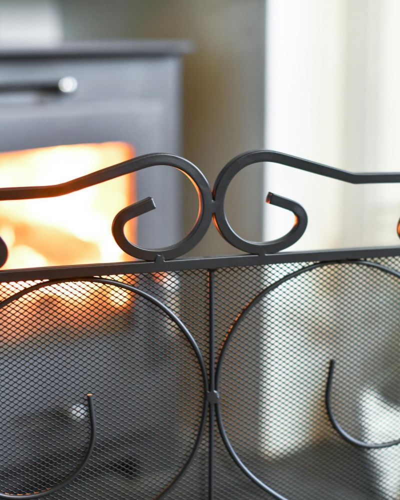 "The Antiquitas" Three Fold Fire Guard | Black Country Metalworks