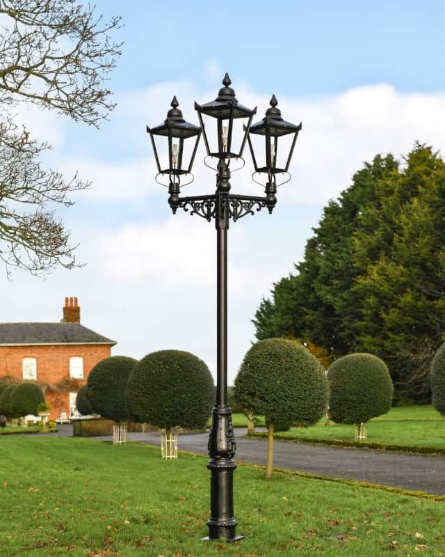 Garden Lamp Posts | Black Country Metalworks