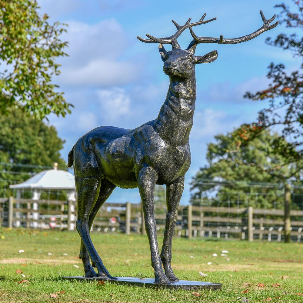 'Elkin' Rustic Black Cast Iron Stag Sculpture - Facing Right | Black ...