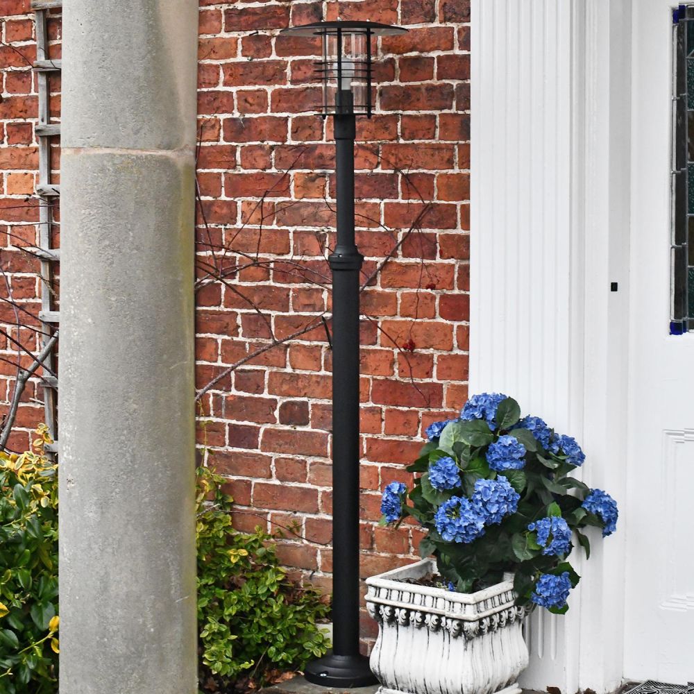 Modern & Contemporary Lamp Posts | Black Country Metalworks