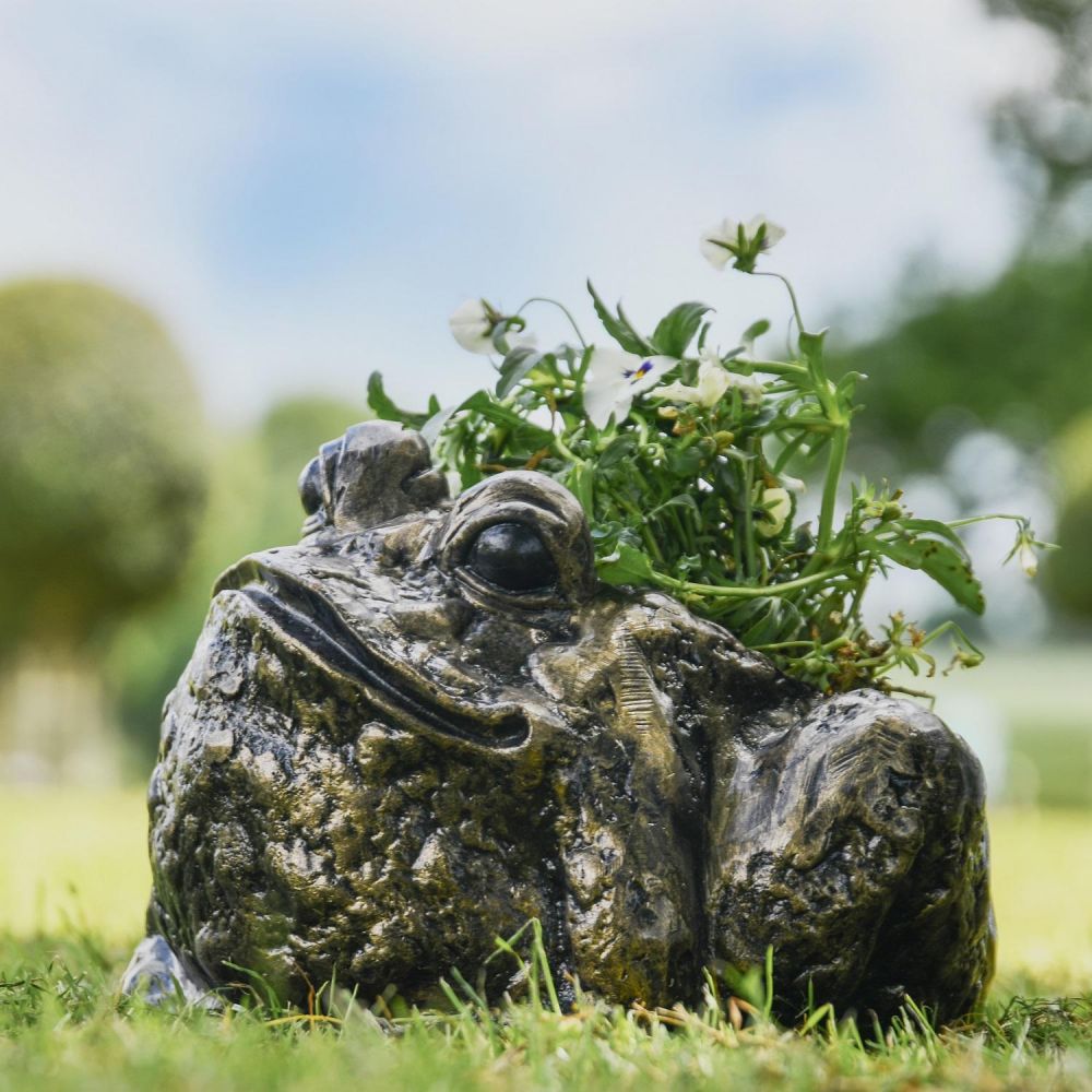 Antique Gold Bullfrog Planter | Black Country Metalworks