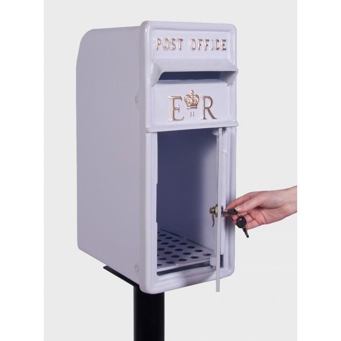 'Original Reproduction' White Elizabeth Regina Post & Parcel Box With ...