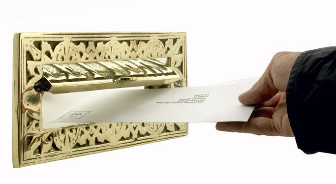 Large Traditional Letter Plate - Polished Brass | Black Country Metalworks