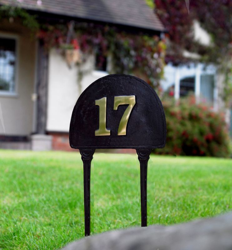 “Millings Hill” Cast Iron Lawn Signs | Black Country Metalworks