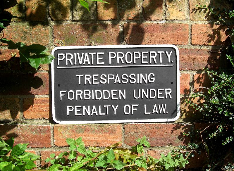 Cast Iron "Private" Sign | Black Country Metalworks