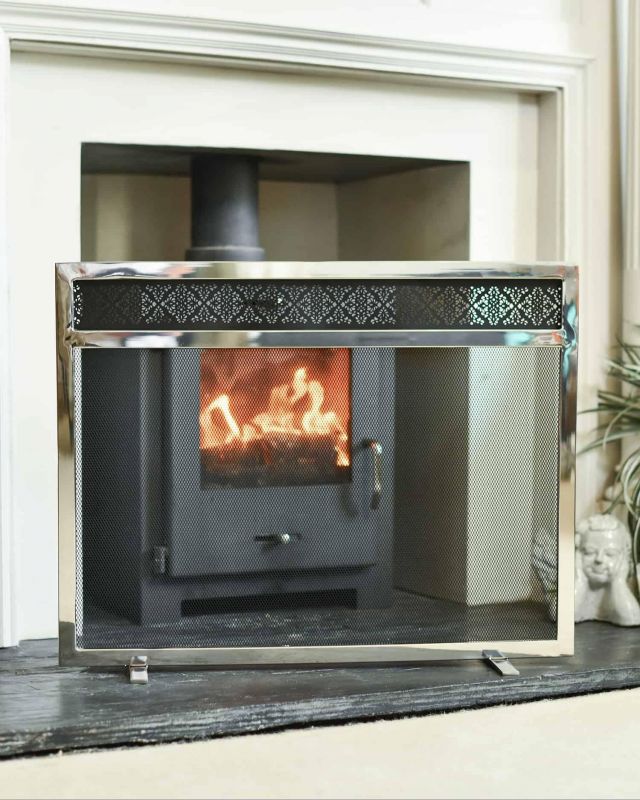 “Hildern Hall” Stainless Steel Contemporary Mesh Fire Guard | Black ...