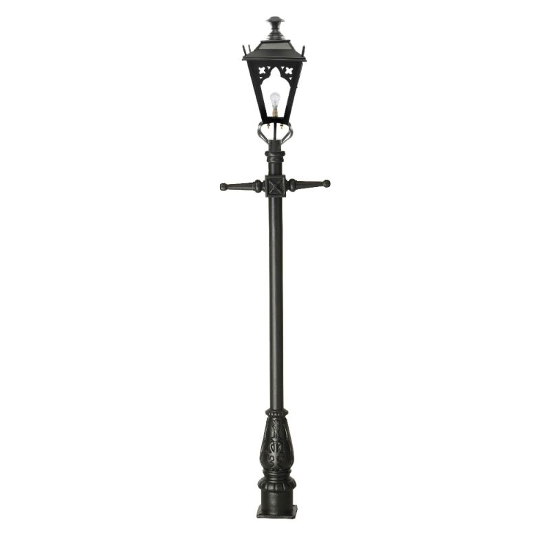 "Bramford Bank" Black Traditional Gothic Lamp Post 2.57m | Black ...