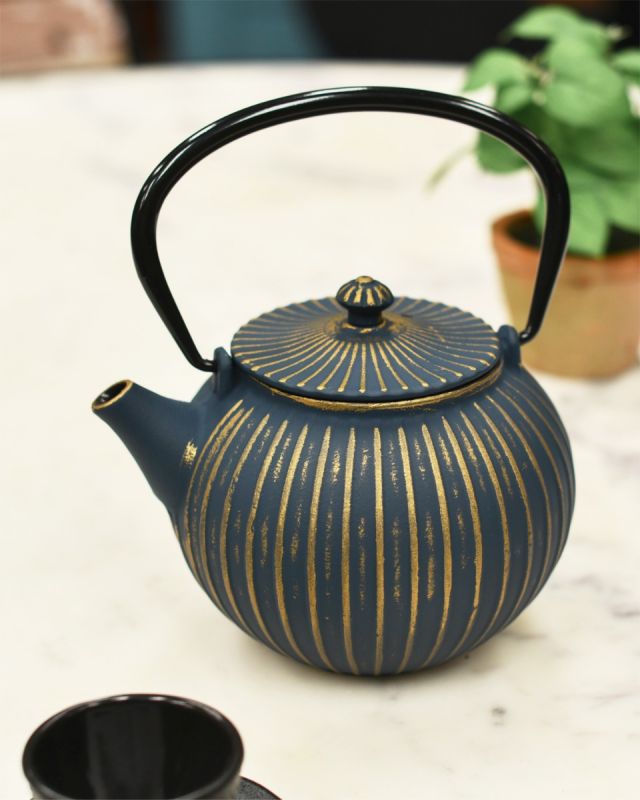 Blue & Gold "Ushirode Kyusu" Japanese Style Teapot | Black Country ...