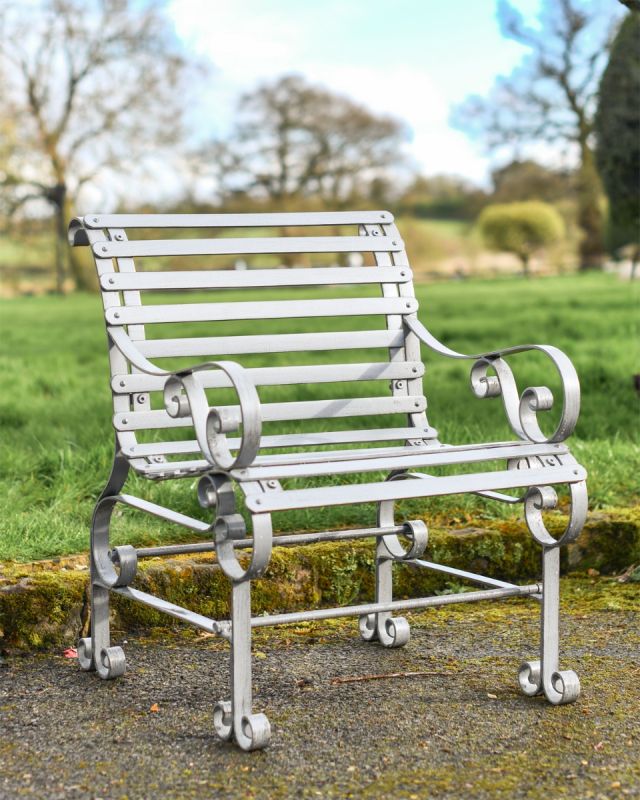 “Chatham" One Seater Park Bench - Grey | Black Country Metalworks