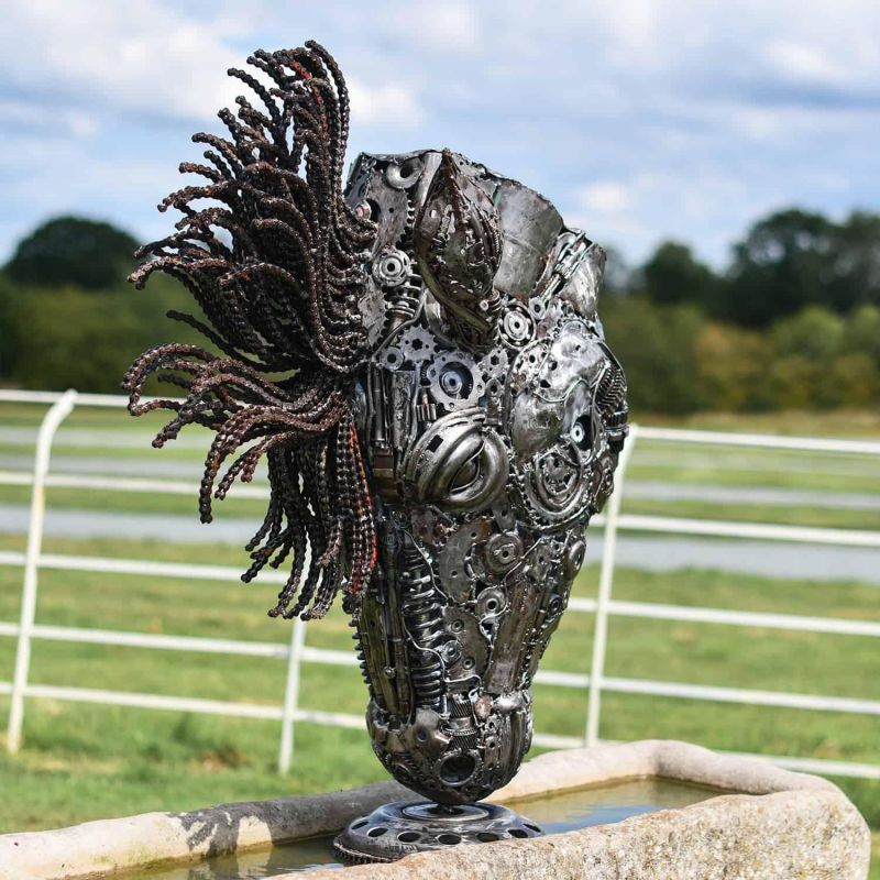 Heavy Duty Recycled Chain Metal Horse Head Ornament Sculpture | Black ...
