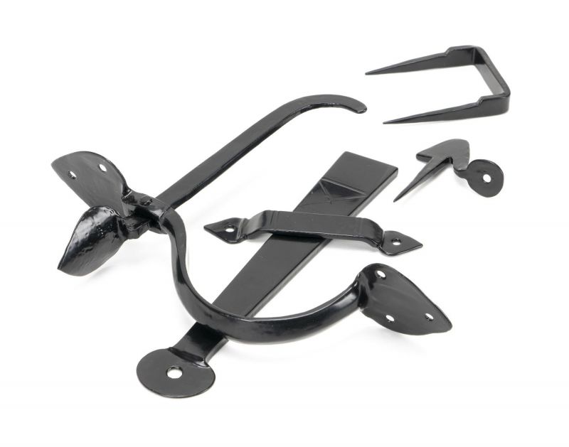 Large Sleek Black Gothic Thumb Latch Set | Black Country Metalworks