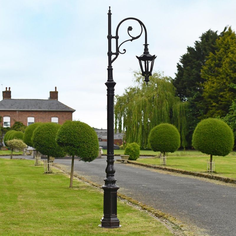 "Lord Blakemere" Antique Brown Cast Iron Ornate Swan Neck Lamp Post 2 ...