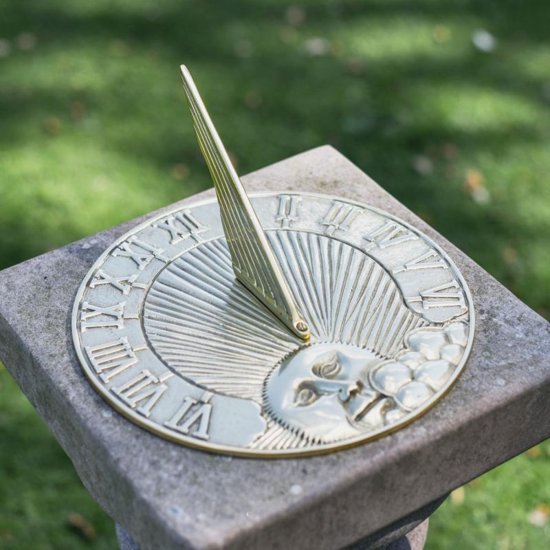Polished Brass 'Rising Run' Sundial | Black Country Metalworks