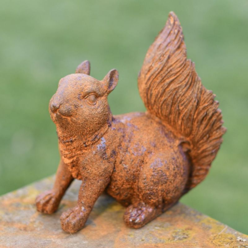 Rustic Cast Iron Freestanding Squirrel Garden Sculpture | Black Country ...