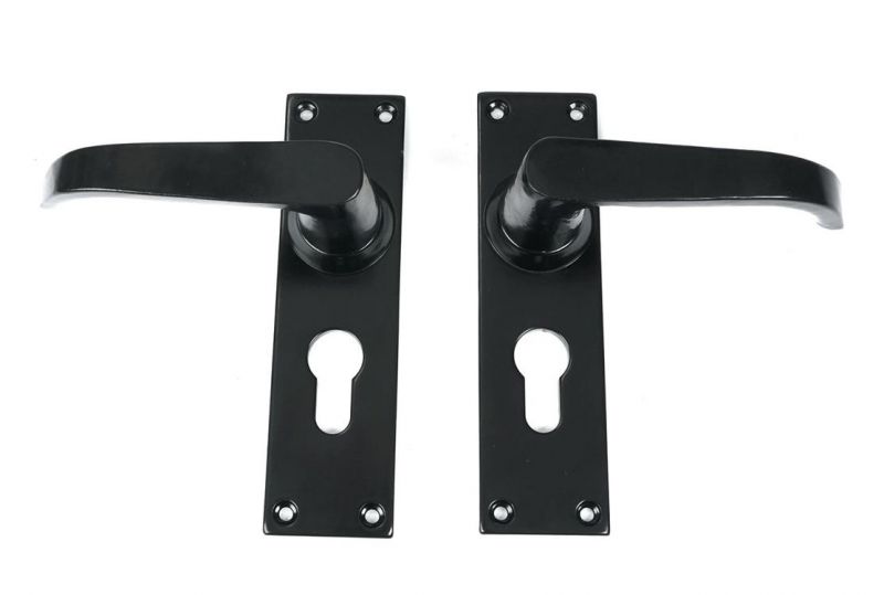 Traditional Smooth Black Lever Euro Lock Door Handle Set - Large ...