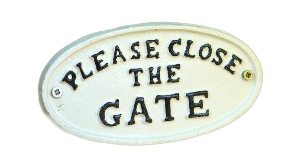 Cast Iron "Private" Sign | Black Country Metalworks