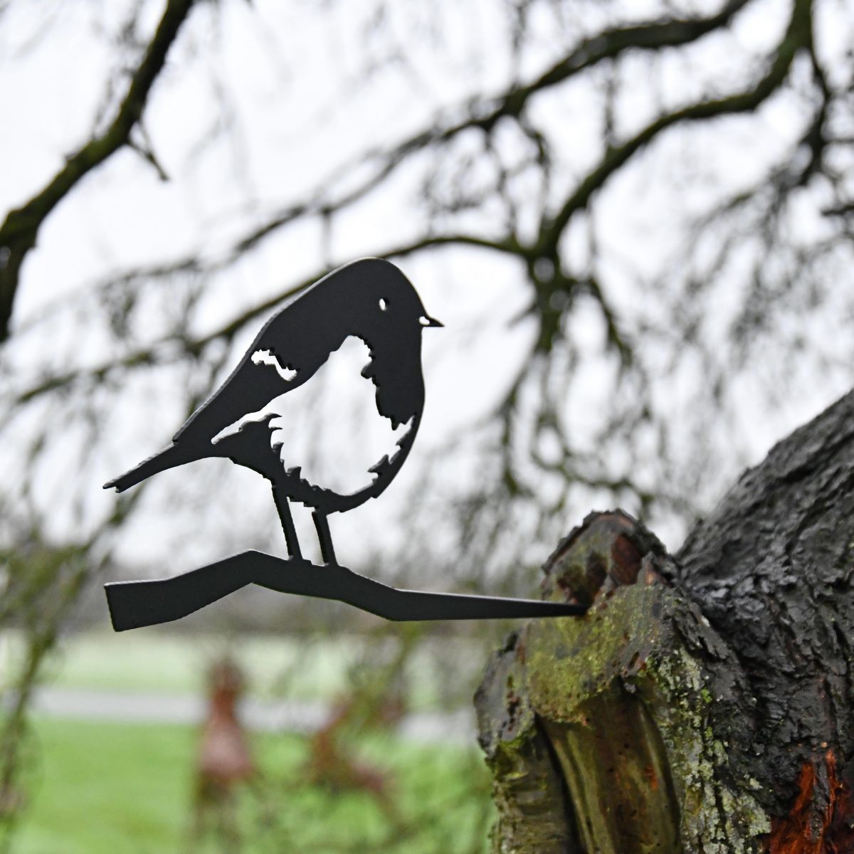 Robin Tree Spike - Black | Black Country Metalworks