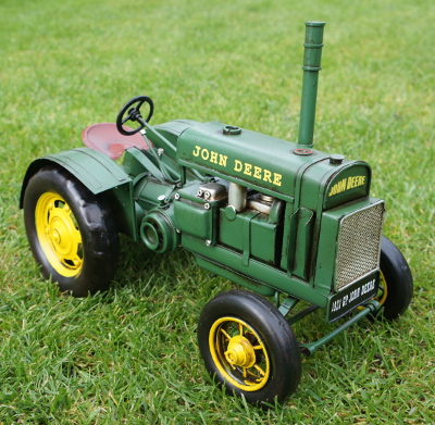 Replica Scaled Tractor Models | Black Country Metal Works